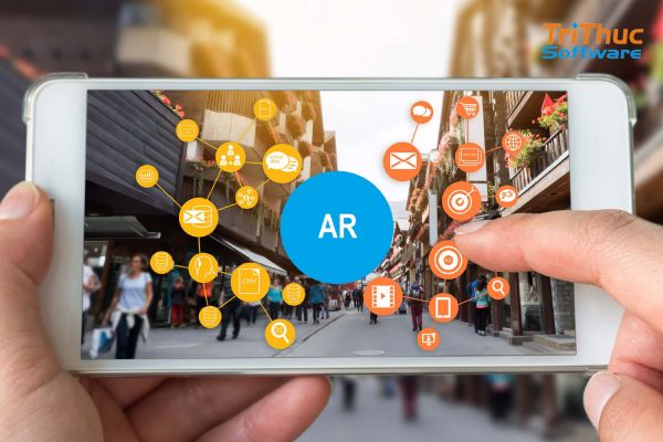 Công Nghệ AR Là Gì? VR Là Gì? Sự Khác Biệt Của AR Và VR